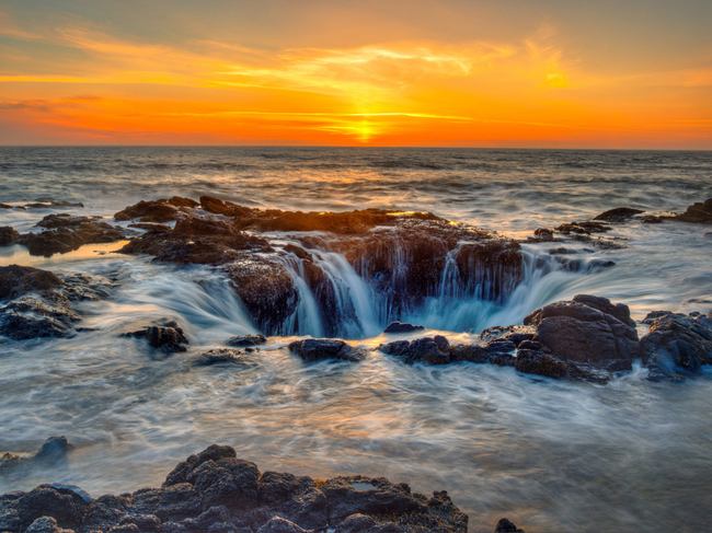 Thor's Well - Oregon's Never Ending Plug Hole - Curious Atlas